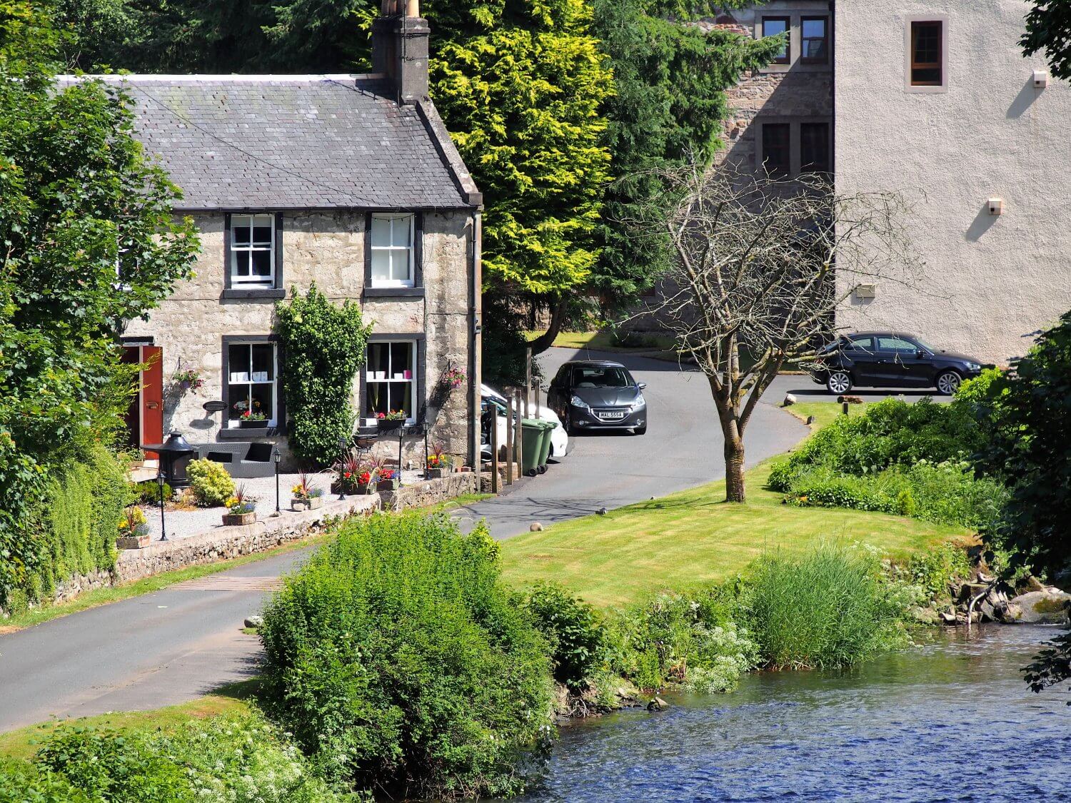 Brig a doon - Europe Driving Holidays